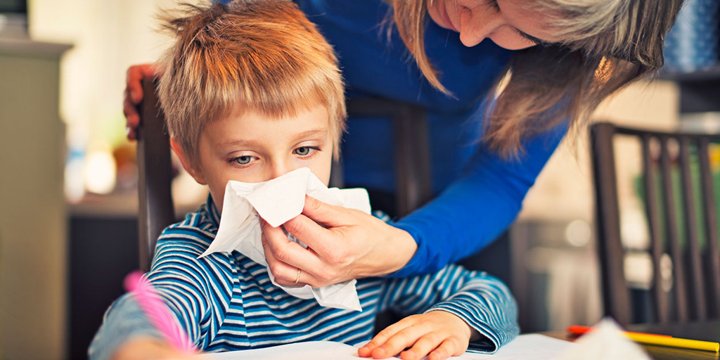 7 Expert Tips To Protect Kids From Cold Weather | Onlymyhealth