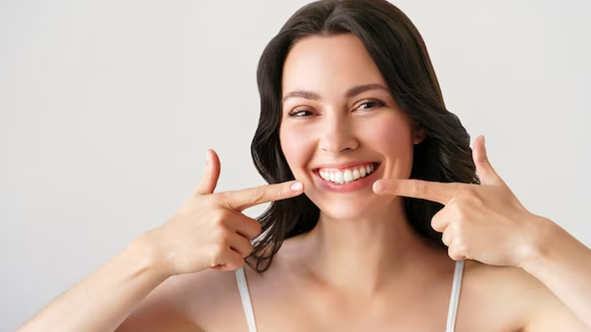 5 Reasons Why Crooked Teeth May Cause Oral Diseases | OnlyMyHealth