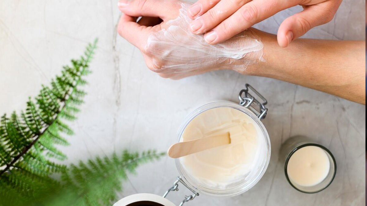 Skincare 101: Try These DIY Hand and Nail Masks for Softer Hands This ...