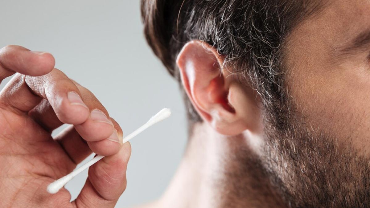 ENT Care: Why You Shouldn't Use Cotton Swabs In Your Ears | OnlyMyHealth