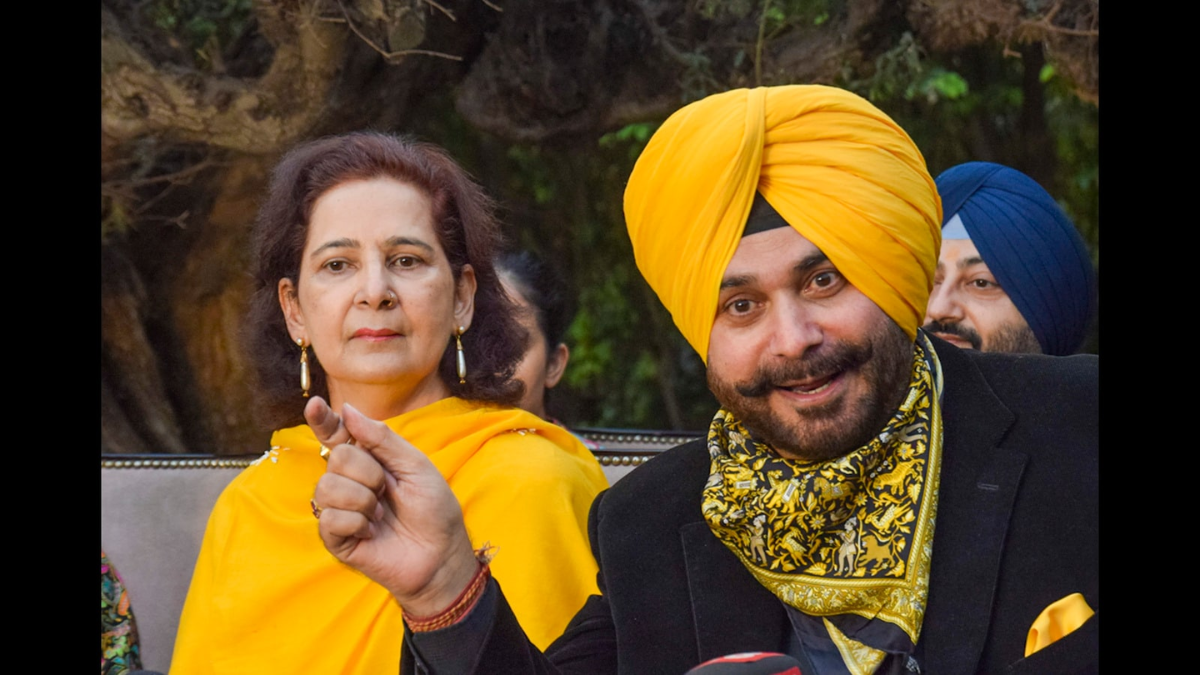 Navjot Singh Sidhu Stuns Fans With 33 Kg Weight Loss, Shares Jaw ... Navjot Singh Sidhu Stuns Fans With 33 Kg Weight Loss, Shares Jaw ...
