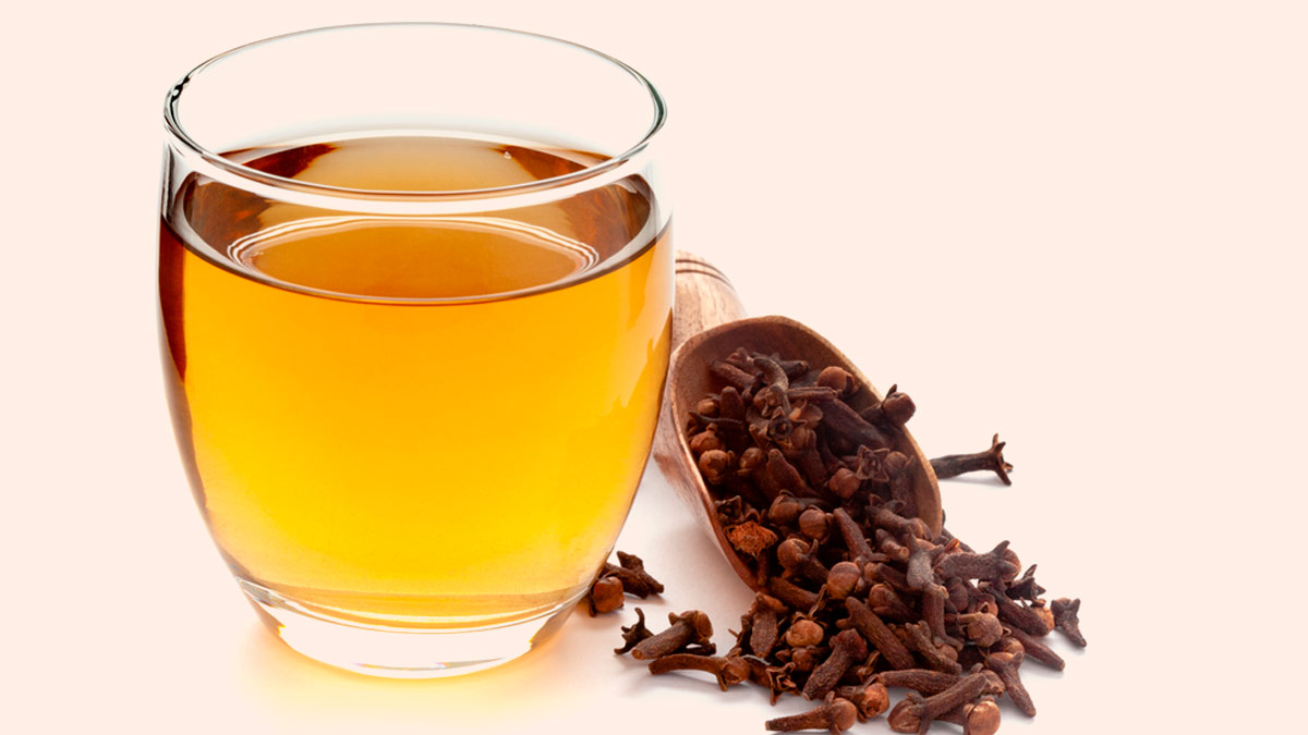 Here's Why You Should Have Clove Tea At Least Once In A Day! | OnlyMyHealth