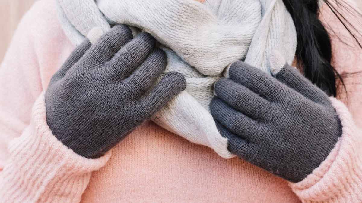 Cold Hands: Sign Of High Cholesterol? | OnlyMyHealth