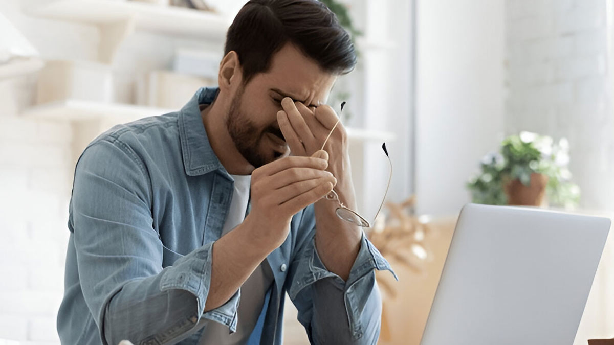 The Screen-Time Side Effect: How Digital Eye Strain Is Driving A Myopia ...