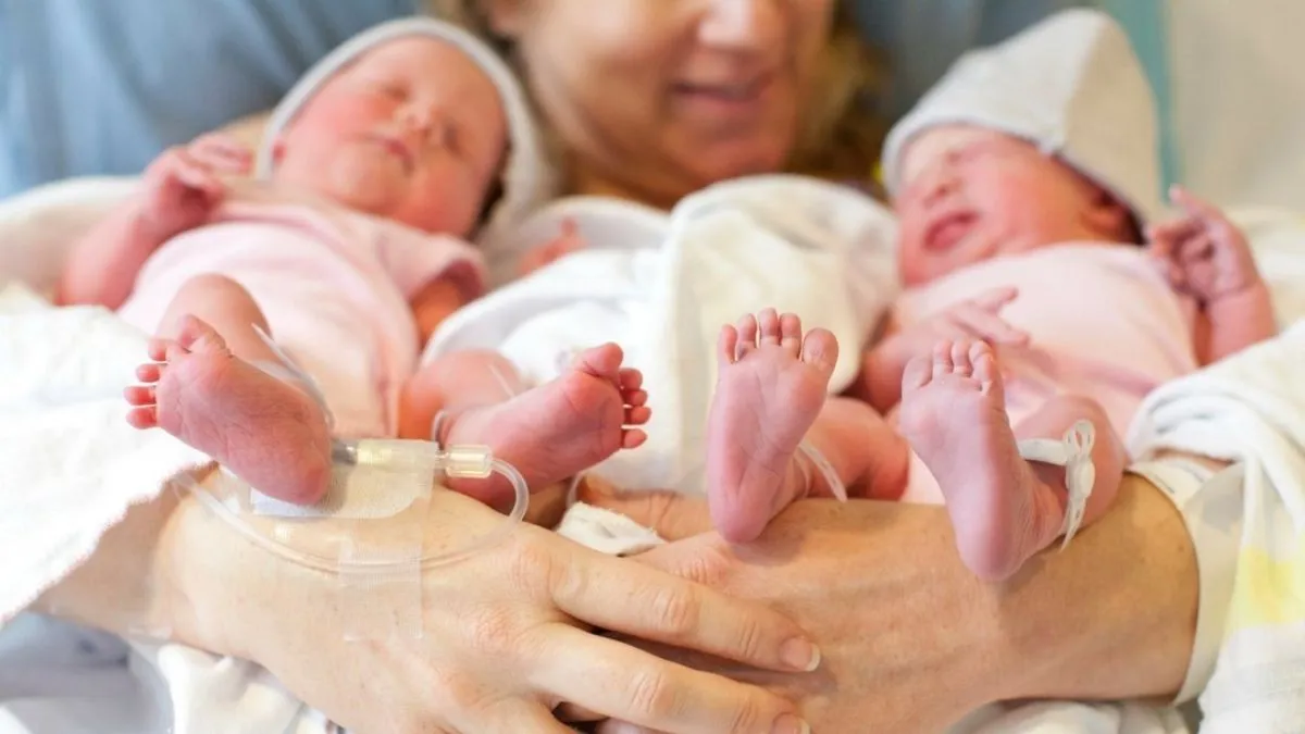 Does Age Affect Twin Pregnancy Chances? We Asked an Expert | OnlyMyHealth