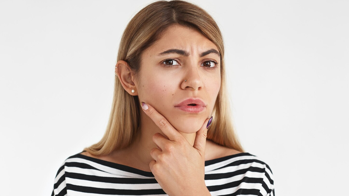 How to Use a Face Razor Without Getting Irritation: A Dermatologist’s ...