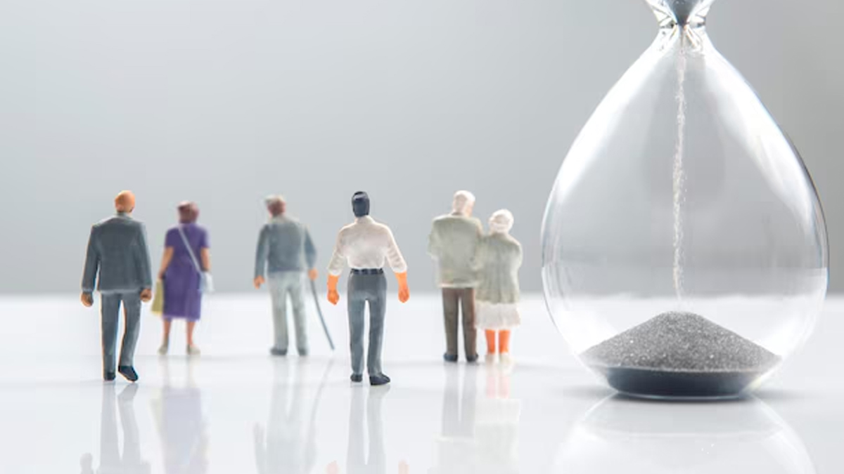 Is Longevity Inherited? New Study Says Yes — Up to 50% | OnlyMyHealth