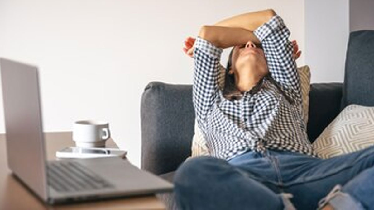 Emotional Exhaustion Vs Burnout: How To Differentiate? | OnlyMyHealth