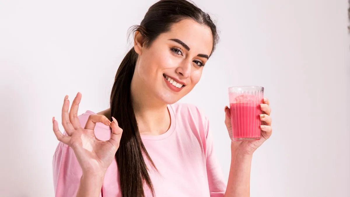 5 Reasons Why Women Must Drink Beetroot Juice Daily | OnlyMyHealth