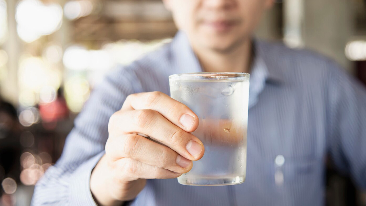 Can Drinking Cold Water Right After Coming in From Heat Make You Sick ...