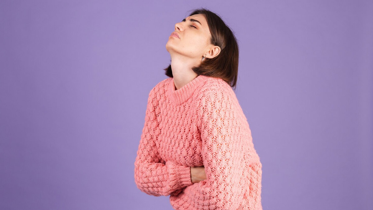 Can a Hot Bath Reduce Period Pain? Expert Weighs In | OnlyMyHealth