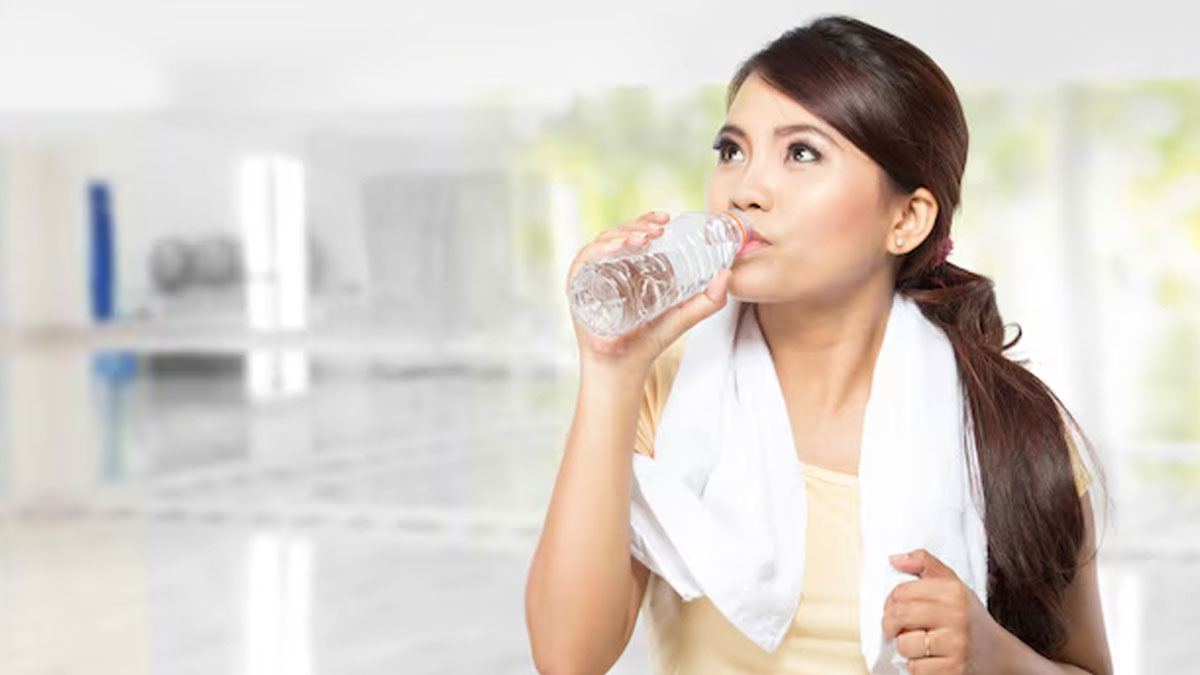 क्या वजन कम करने में कार्बोनेटेड वॉटर मदद करता है? | Can Carbonated Water Help With Weight Loss ...