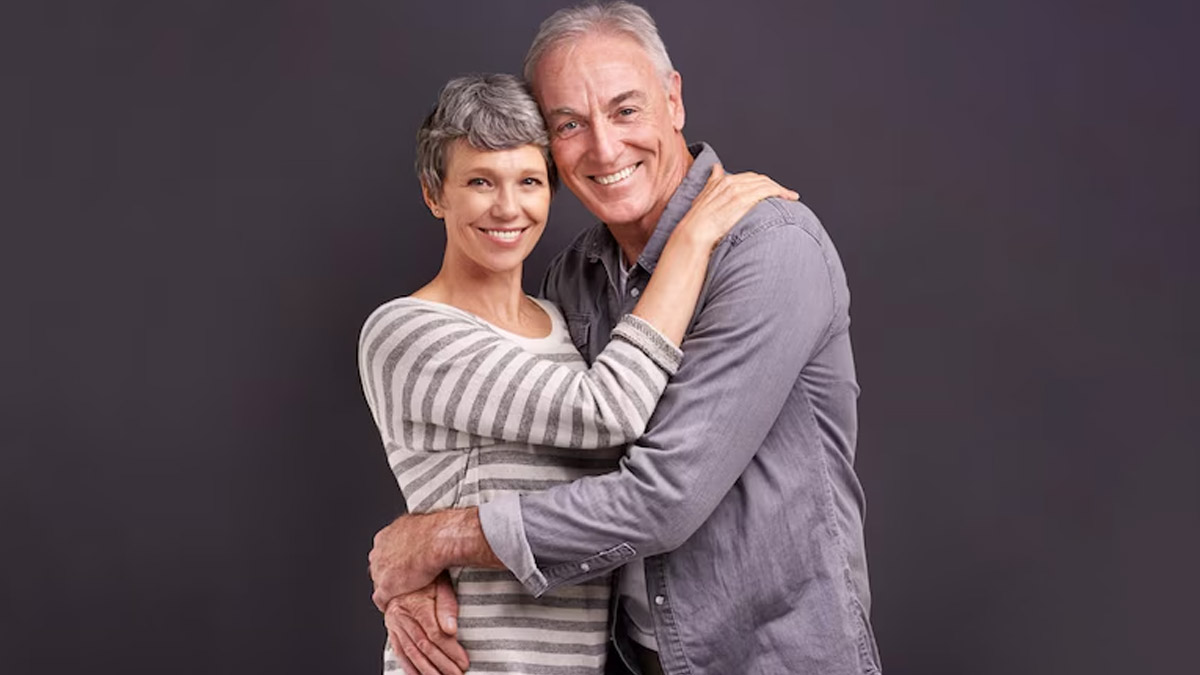 50 साल की उम्र के बाद पुरुष अपनी सेक्स लाइफ में कैसे करें सुधार? अपनाएं ...