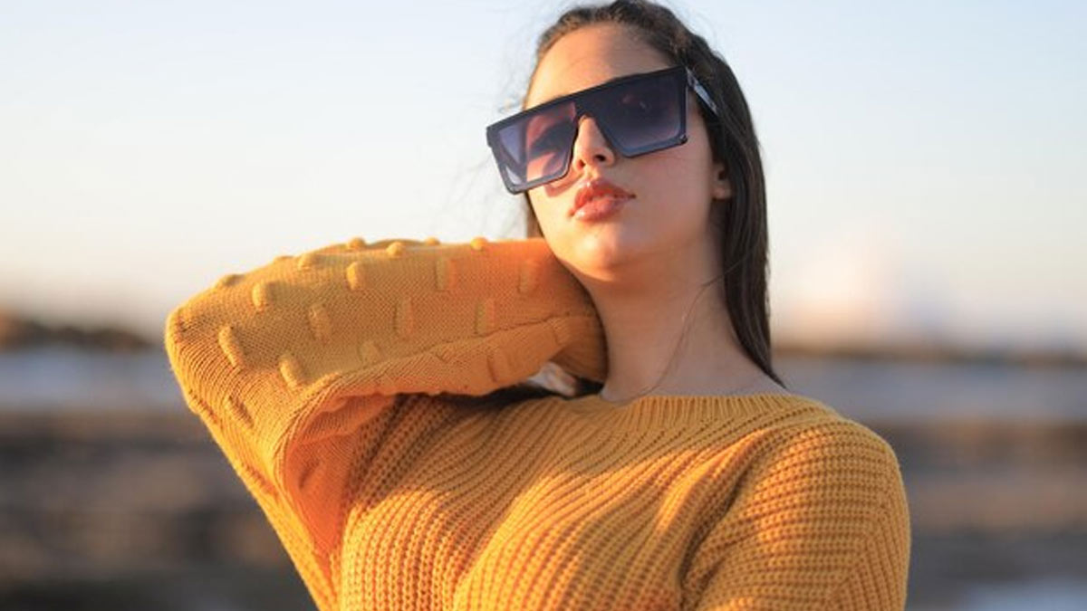UV Rays से आंखों की सुरक्षा क्यों जरूरी है? बता रहे हैं आंखों के डॉक्टर ...