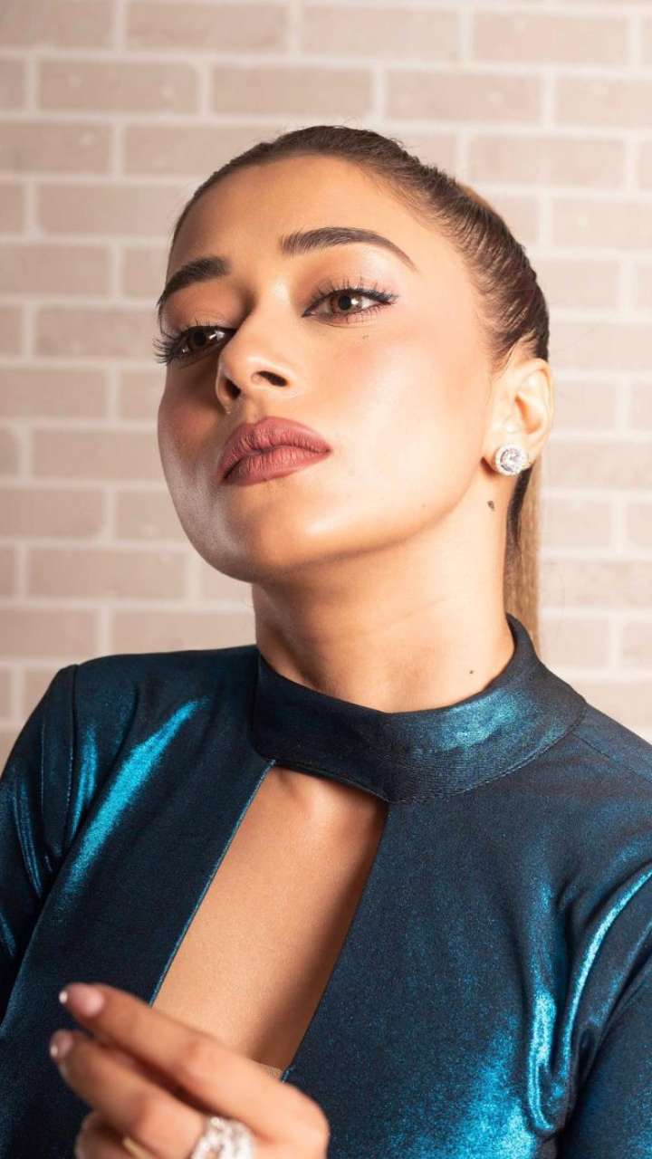 How To Use Apple Face Packs For A Fresh And Glowing Look At Home?