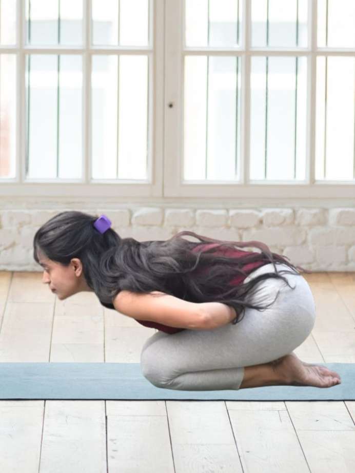 Frog Pose Health Benefits: How To Perform Manduk Asana?