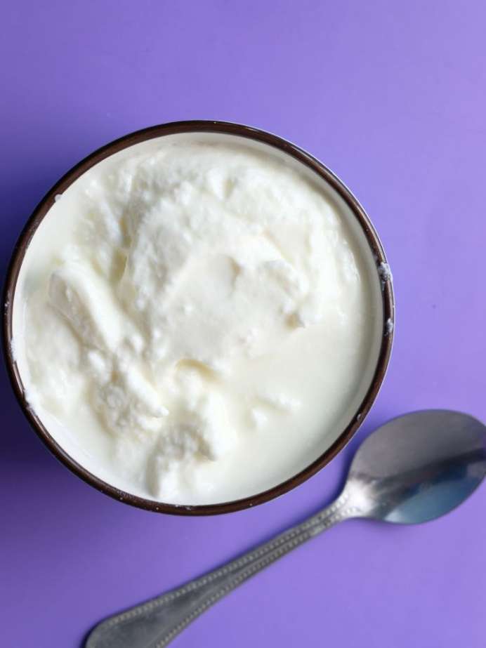 What Is The Right Time To Eat Curd? | Onlymyhealth