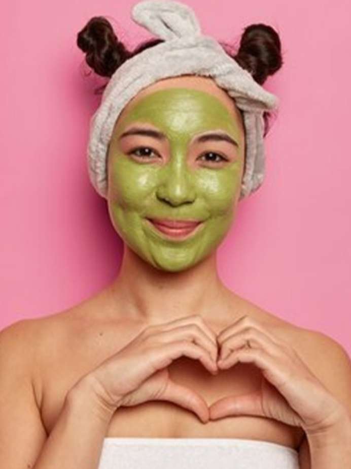 Best Homemade Tulsi Facemask For Clear Skin | Onlymyhealth