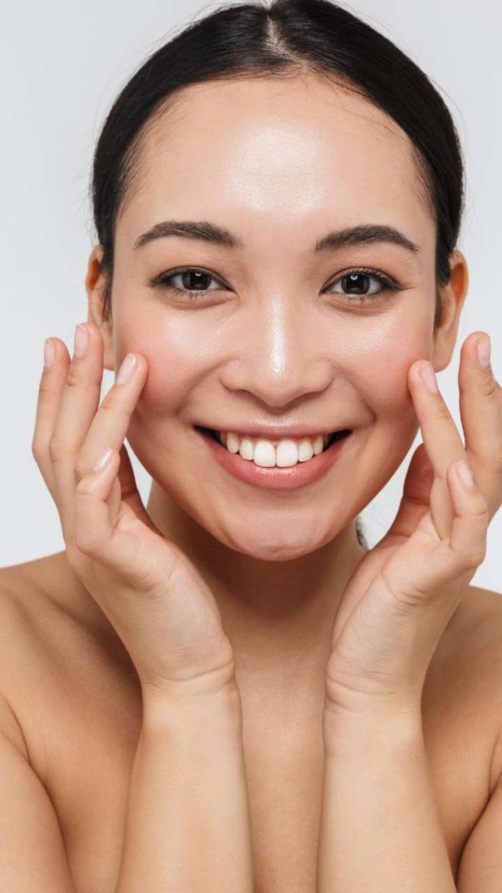 6 Home-Made Face Packs For Uneven Skin Tone