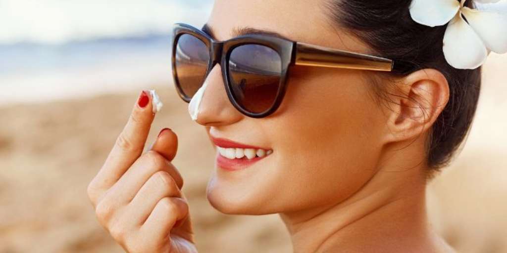 What Is Photoageing And How Does It Affect Your Skin? | Onlymyhealth