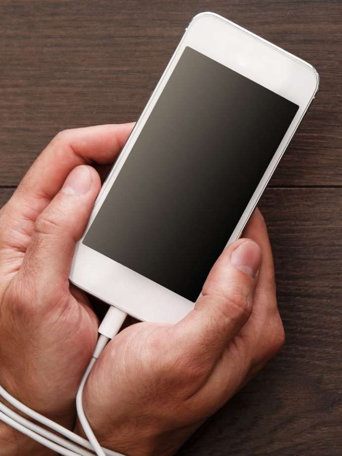 5 Simple Tips To Break Phone Addiction | Onlymyhealth