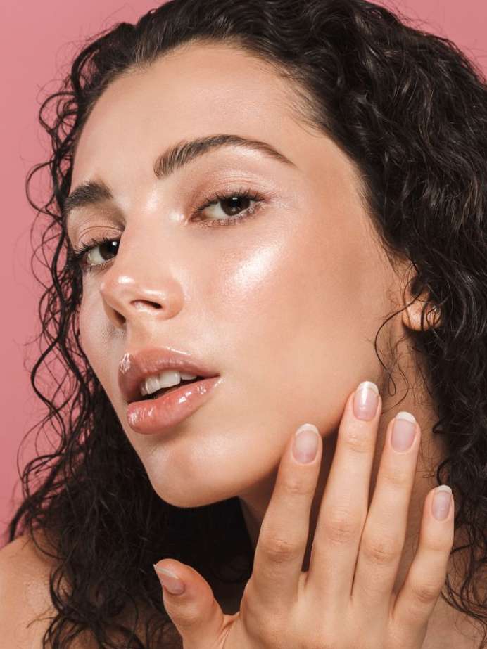 Top Beauty Hacks To Look So Elegant And Beautiful Every Day | Onlymyhealth