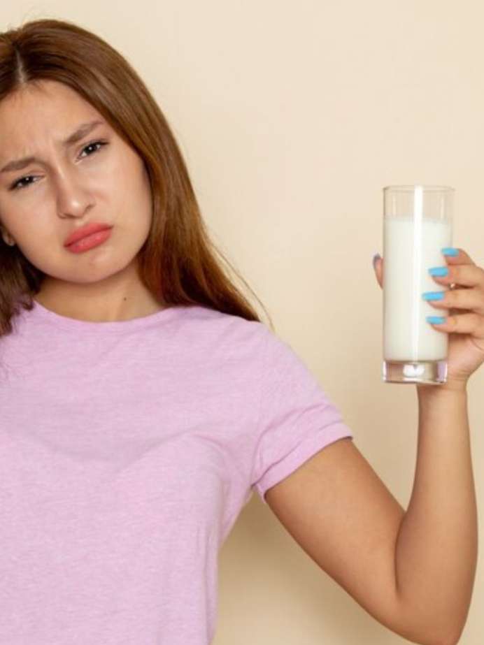 6 Things To Mix With Your Milk To Boost Immunity In Winter | Onlymyhealth