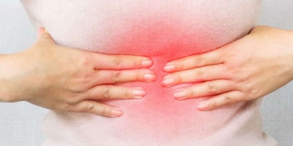 5 Easy And Effective Ways To Prevent Bloating After Heavy Meals