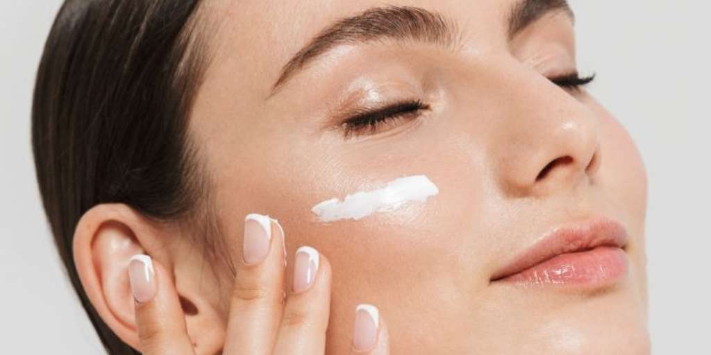 How To Restore Collagen In The Face Naturally? | Onlymyhealth