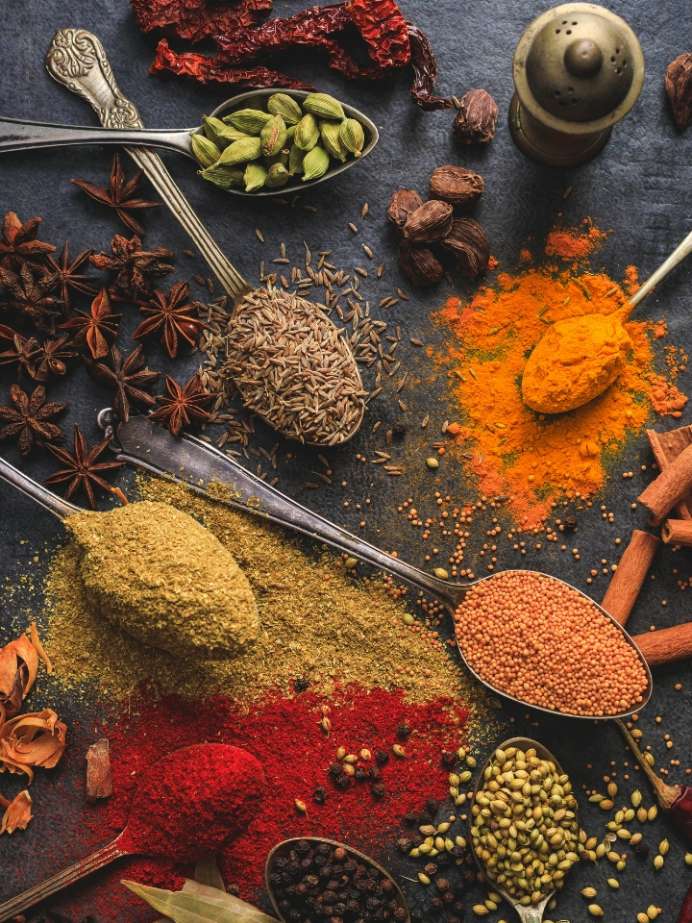 Top 5 Spices For A Healthy Gut | Onlymyhealth