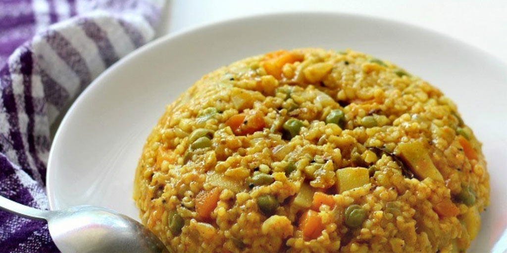 चावल का दलिया है गुणों से भरपूर, यहां जाने इसके फायदे।