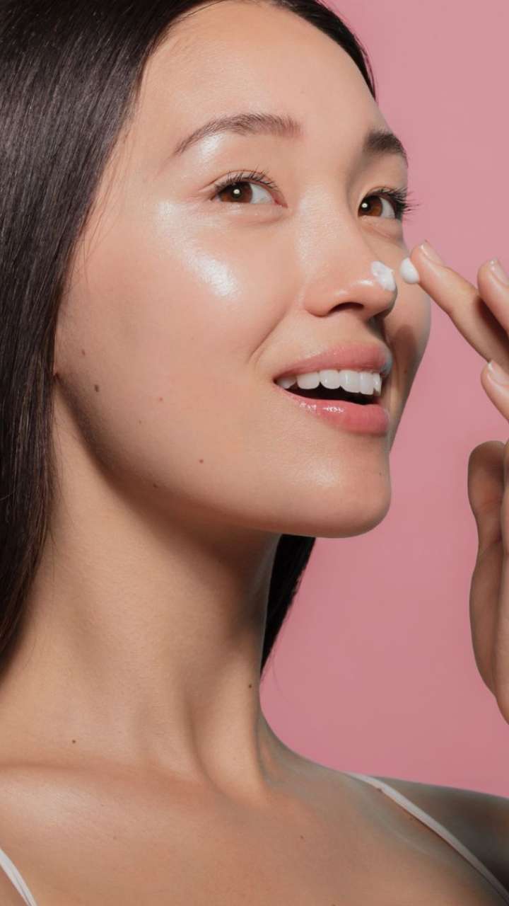 6 Best Ways To Protect Sensitive Skin In Summers