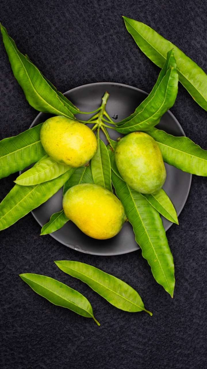 5 Delicious Ways To Use Raw Mangoes!