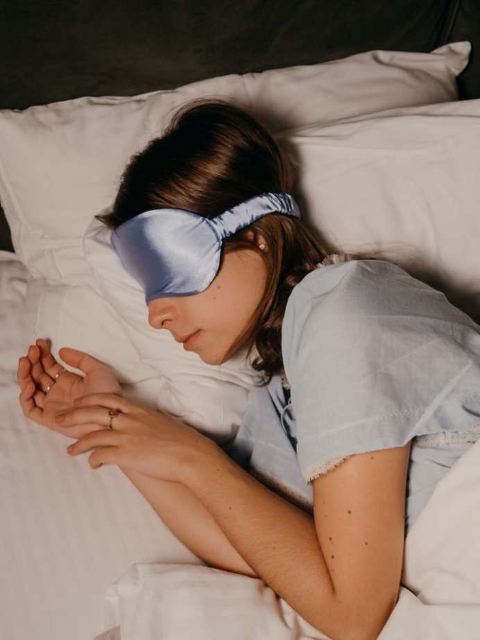 Expert Tips to Treat Sleep Talking