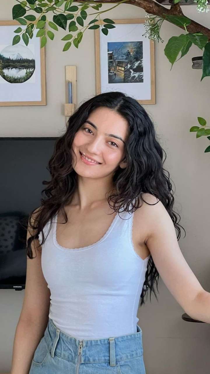 Pratibha Ranta's Fitness Routine For Toned Body!