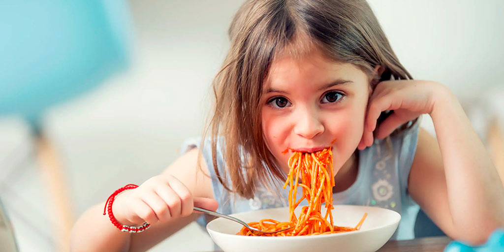 How to Prevent Teenagers From Overeating