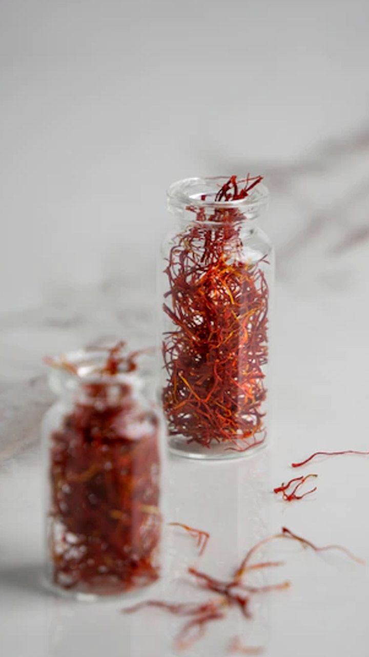 7 Reasons Why You Must Saffron in Winters