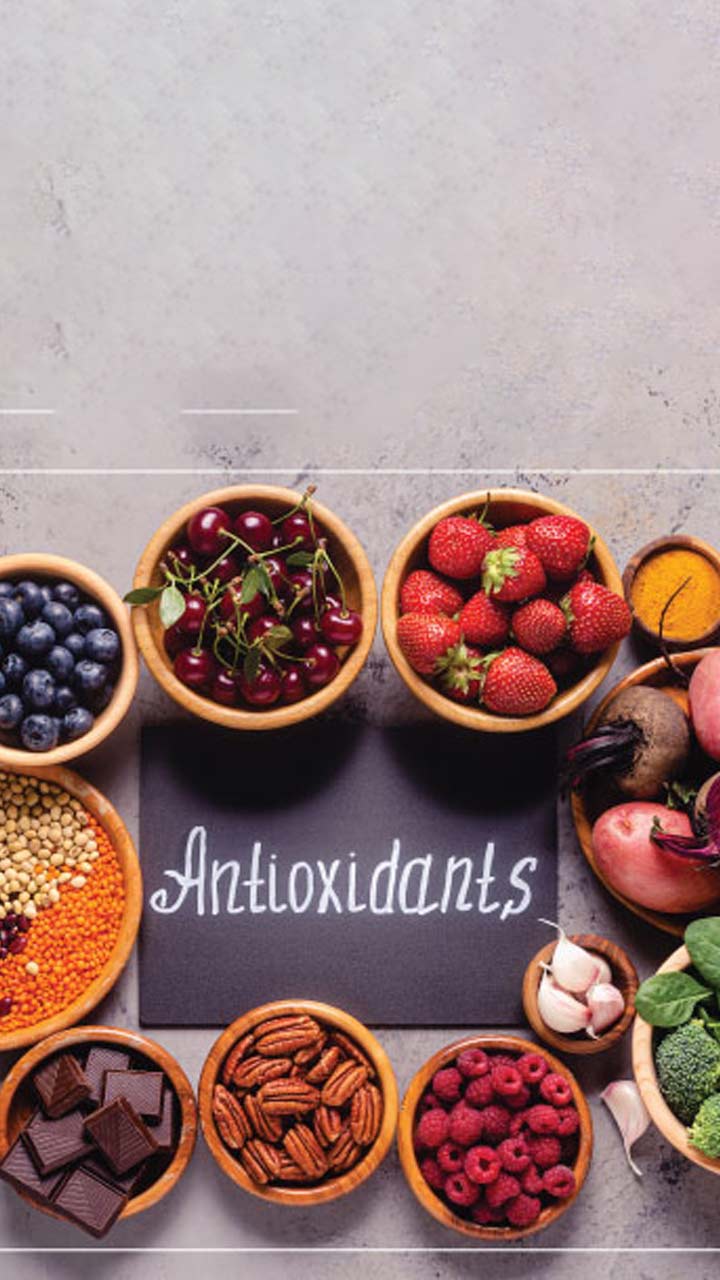 Incorporate These 5 Foods High In Antioxidants