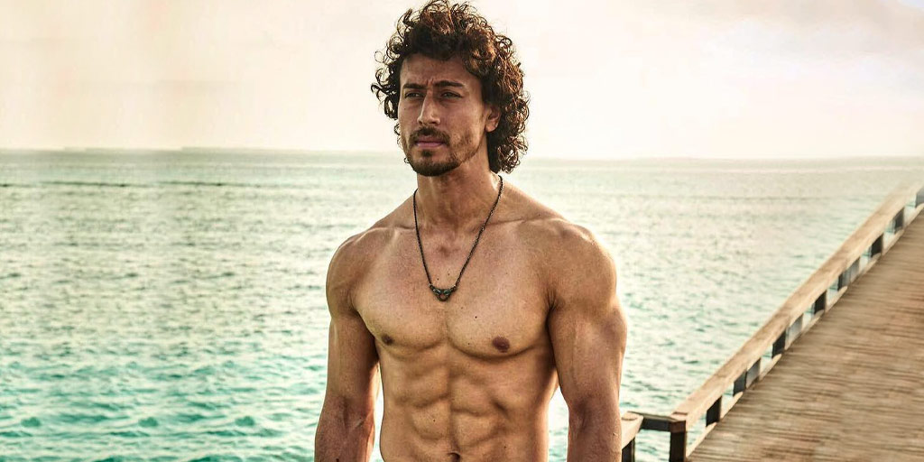 Actors With The Best Abs In Bollywood