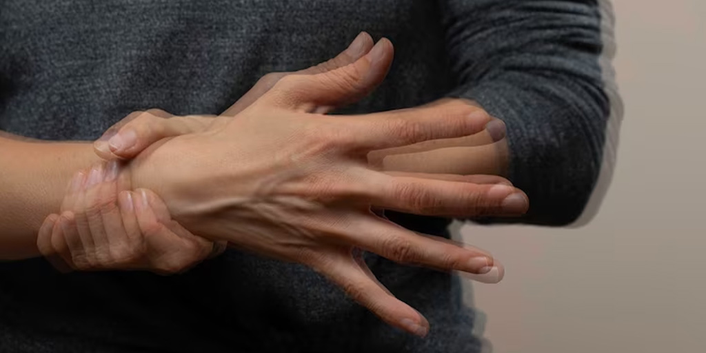 Causes and symptoms of stiff person syndrome