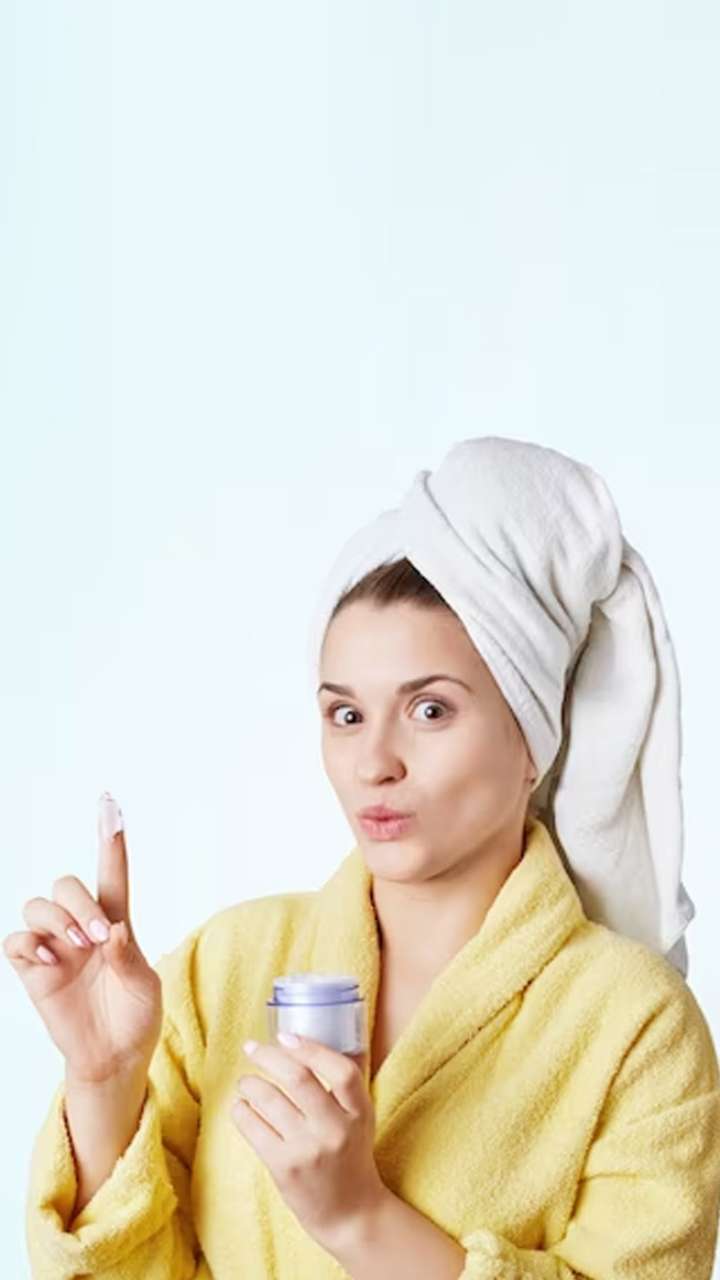 Here Is Why You Should Use Retinol To Promote Skin Health