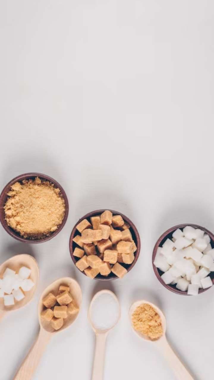 7 Best Natural Sweeteners And Their Benefits