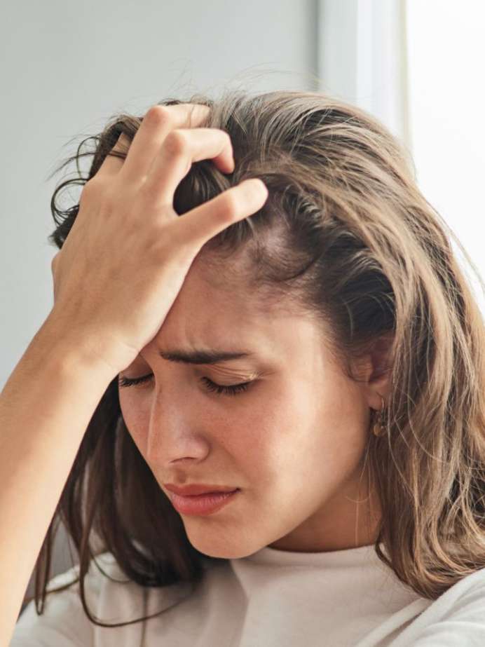 6 Alarming Symptoms Of Chronic Overthinking | Mental Health | Onlymyhealth